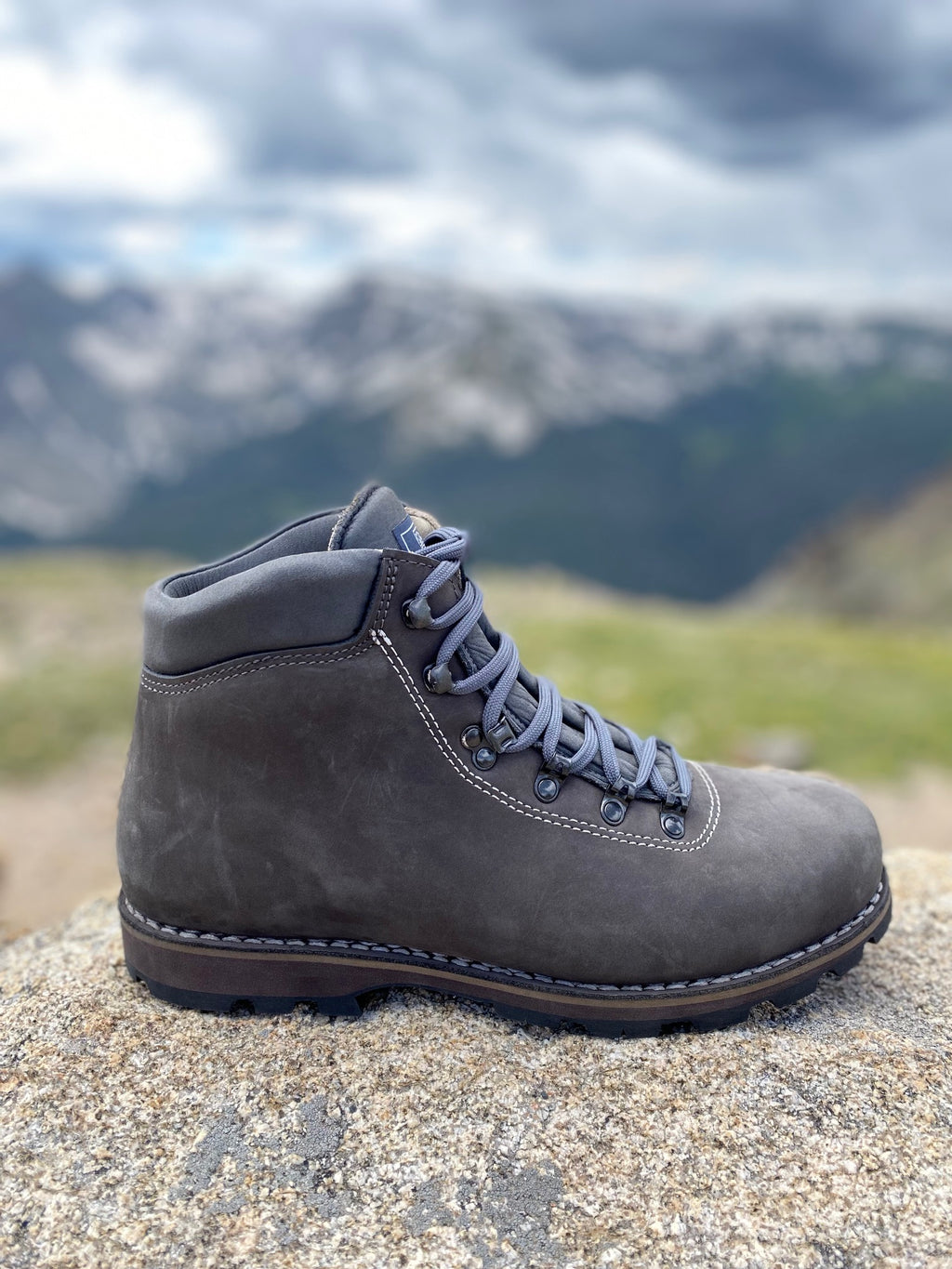 The Ultralight – Limmer Boots